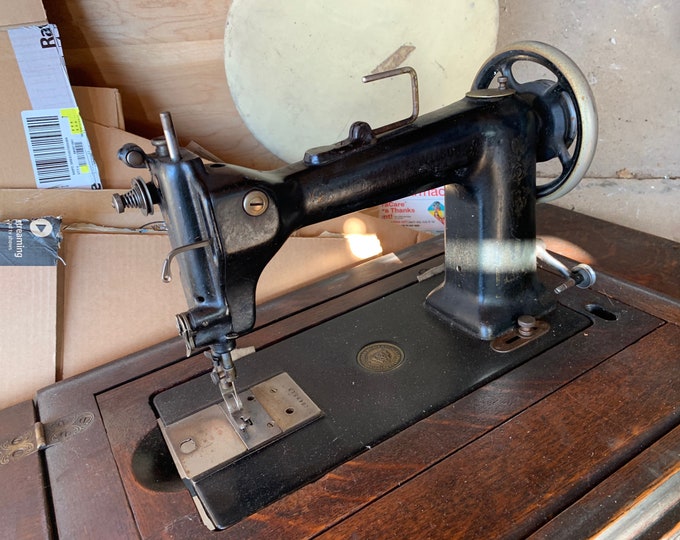 Wheeler & Wilson Mfg Co Sewing Machine, Very Solid, Great Old Time Look ...