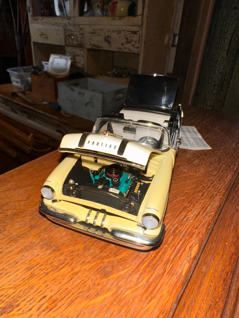 Franklin Mint Pontiac Star Chief Very Rare Yellow/black Convertible No ...