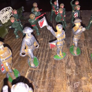 20 Antique Cast Army Men, Various Poses, Getting Hard to Find ...