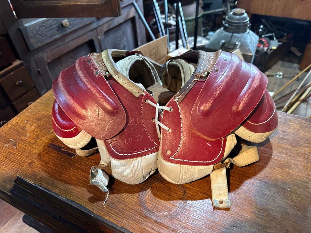 Vintage Shoulder Pads Vintage Youth Football 1960s ? - Etsy