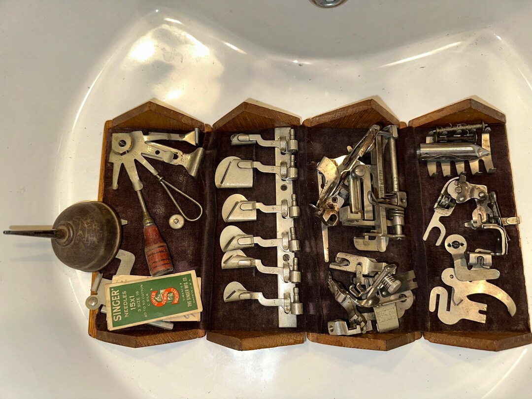 Antique Singer Puzzle Box Assorted Attachments and Bobbin Accessory Kit ...