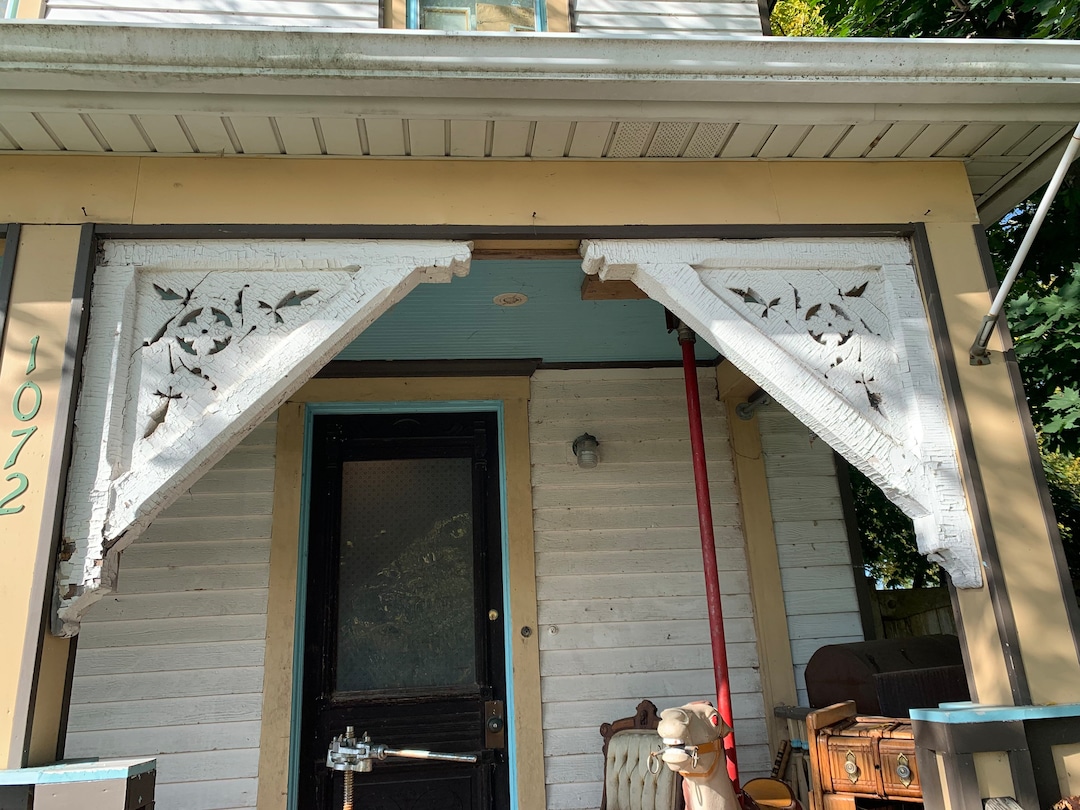 Pretty Pair C1880 Victorian Gingerbread Porch OR Eave Corbel Brackets ...