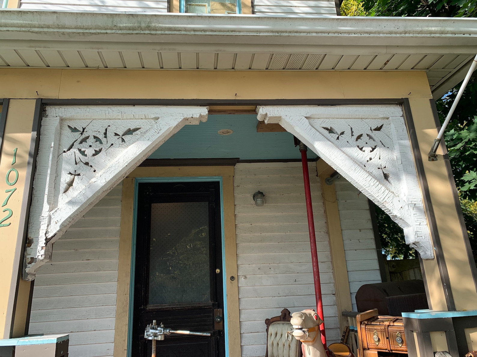 Pretty Pair C1880 Victorian Gingerbread Porch OR Eave Corbel Brackets ...