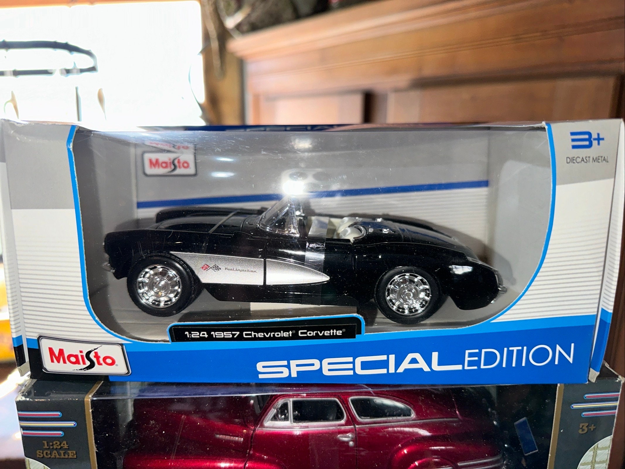 Maisto 1 24 Scale 1957 Chevrolet Corvette Diecast Vehicle Special Edition Black Etsy Canada