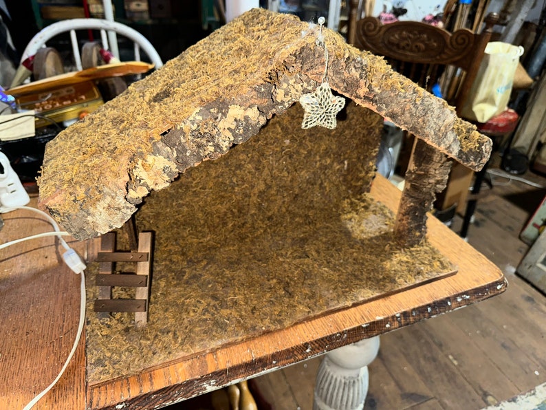 Vintage, Nativity Set and Manger Approx 1950s, 16 Pieces, Hand Painted ...