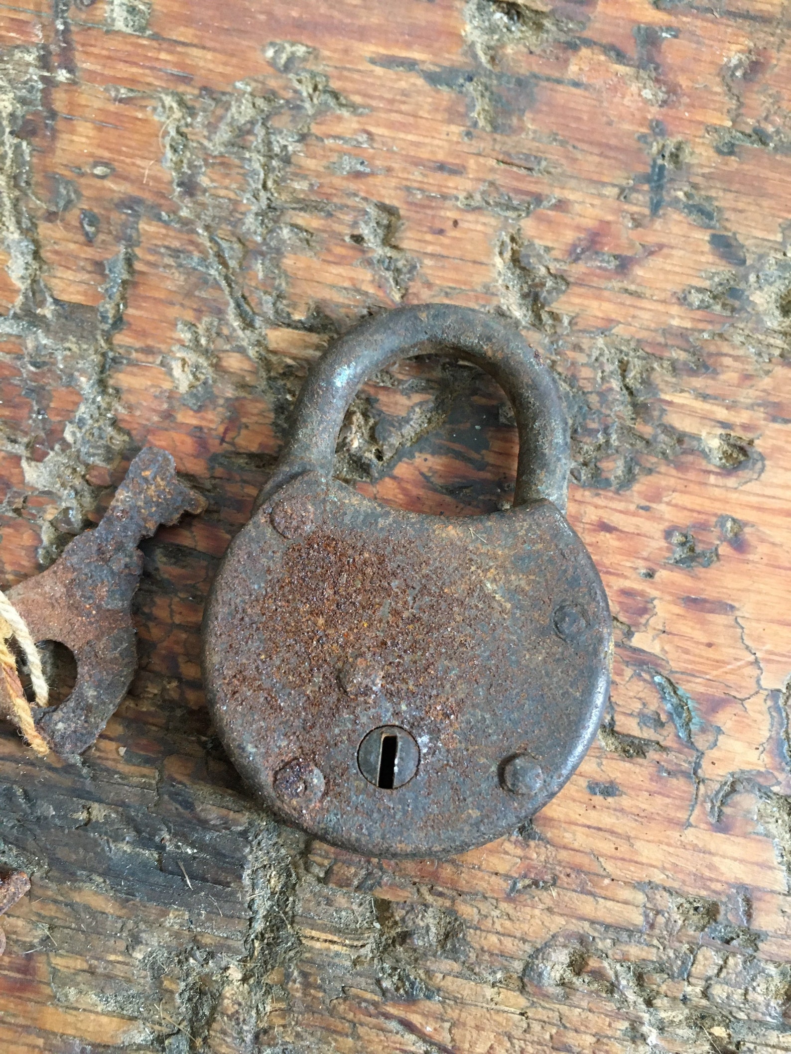 Antique Pad Lock With 2 keys | Etsy
