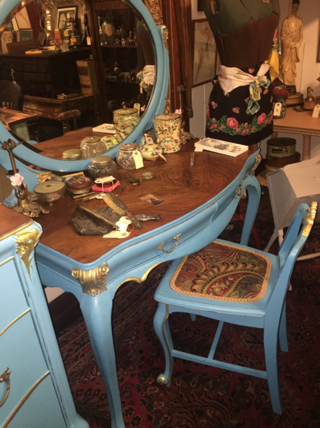 Vintage Beautiful 1940's Vanity, Lots of Charm, Beautiful Mirror With ...