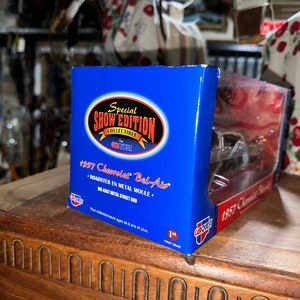 First Gear Carquest, 1957 Chevrolet Bel Air, 1:25 Scale Die-cast Model ...