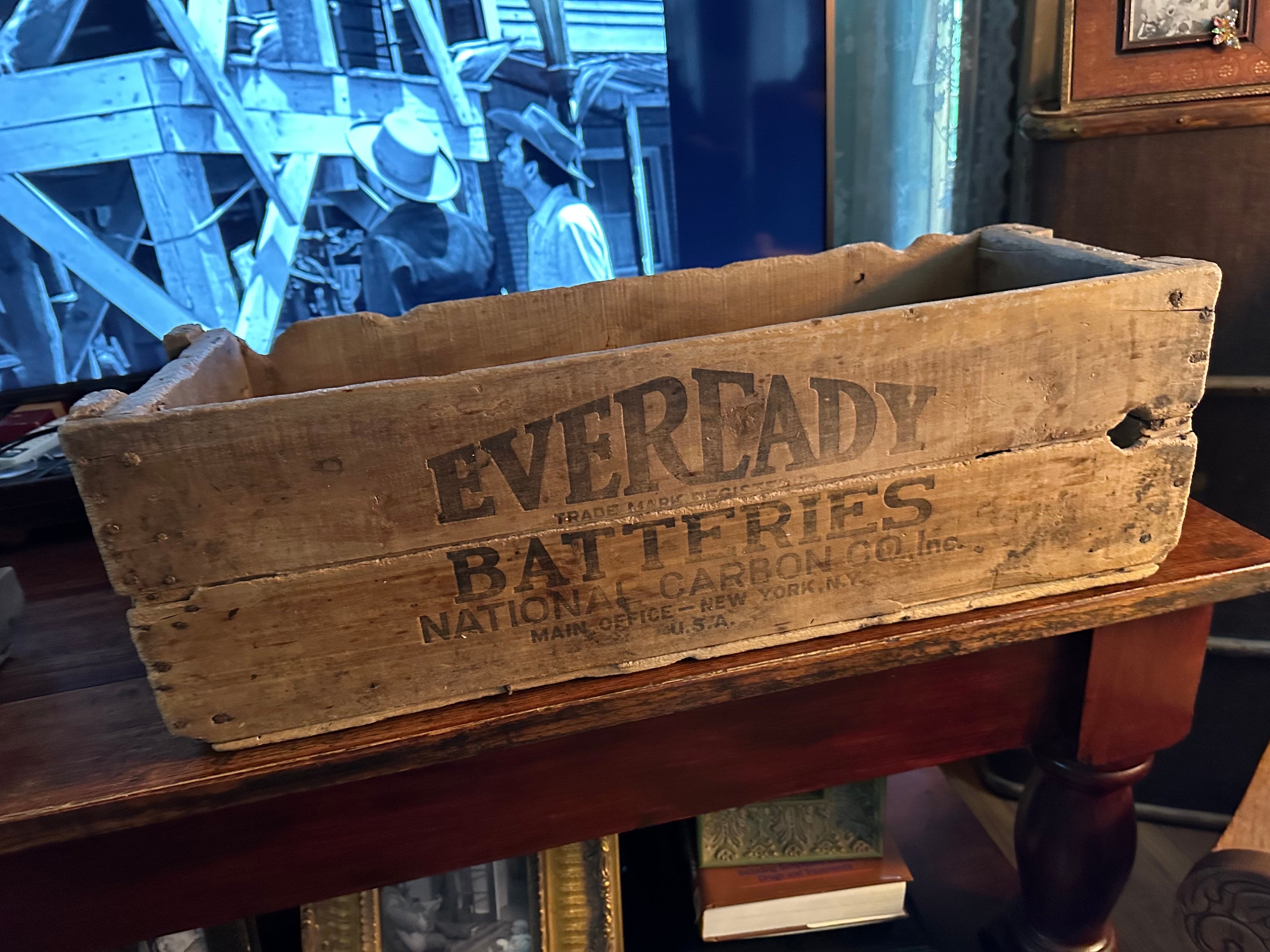 Antique Eveready Batteries Wood Crate Wooden Box National Carbon Co ...