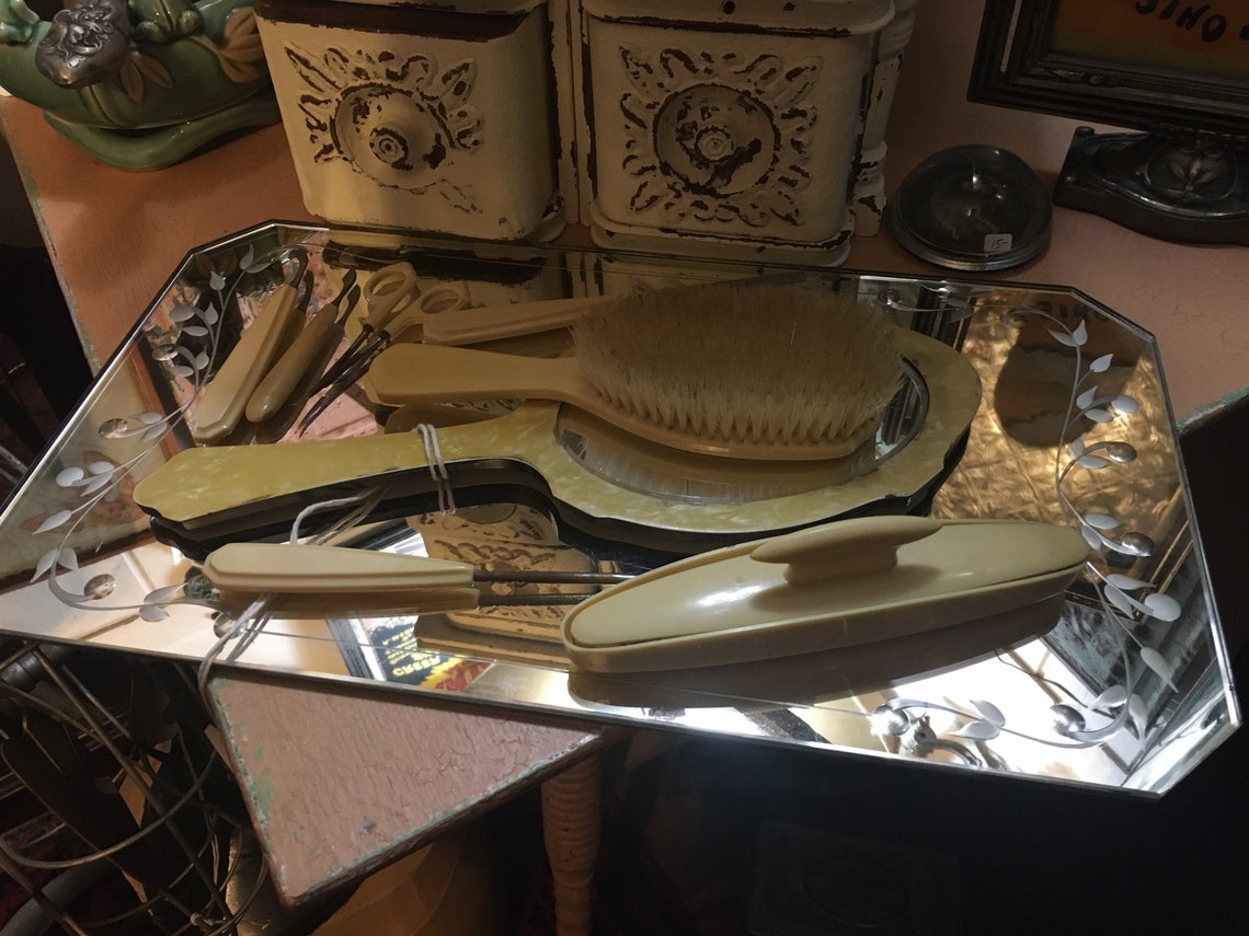 Vintage 1940/50s Vanity Set Great Condition Numerous Pieces - Etsy