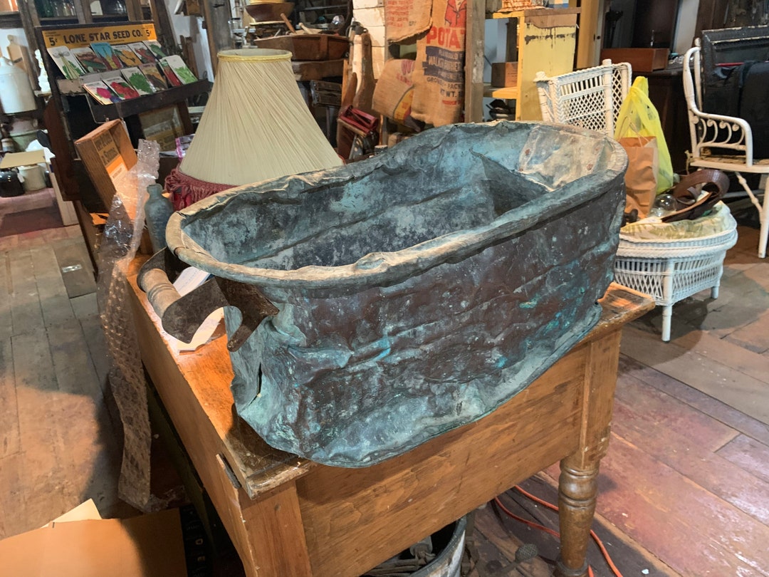 Antique Copper Boiler Tub (approx 21” Long X 13" High) Oval Boiler Wash ...