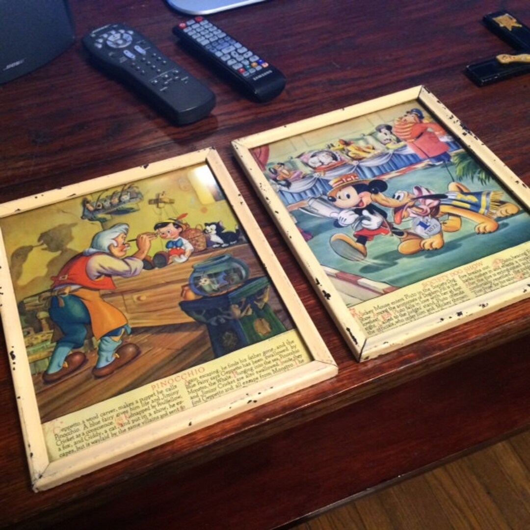 Vintage Mickey Mouse Enters Pluto in Thr Society Dog Show, in Porcelain ...