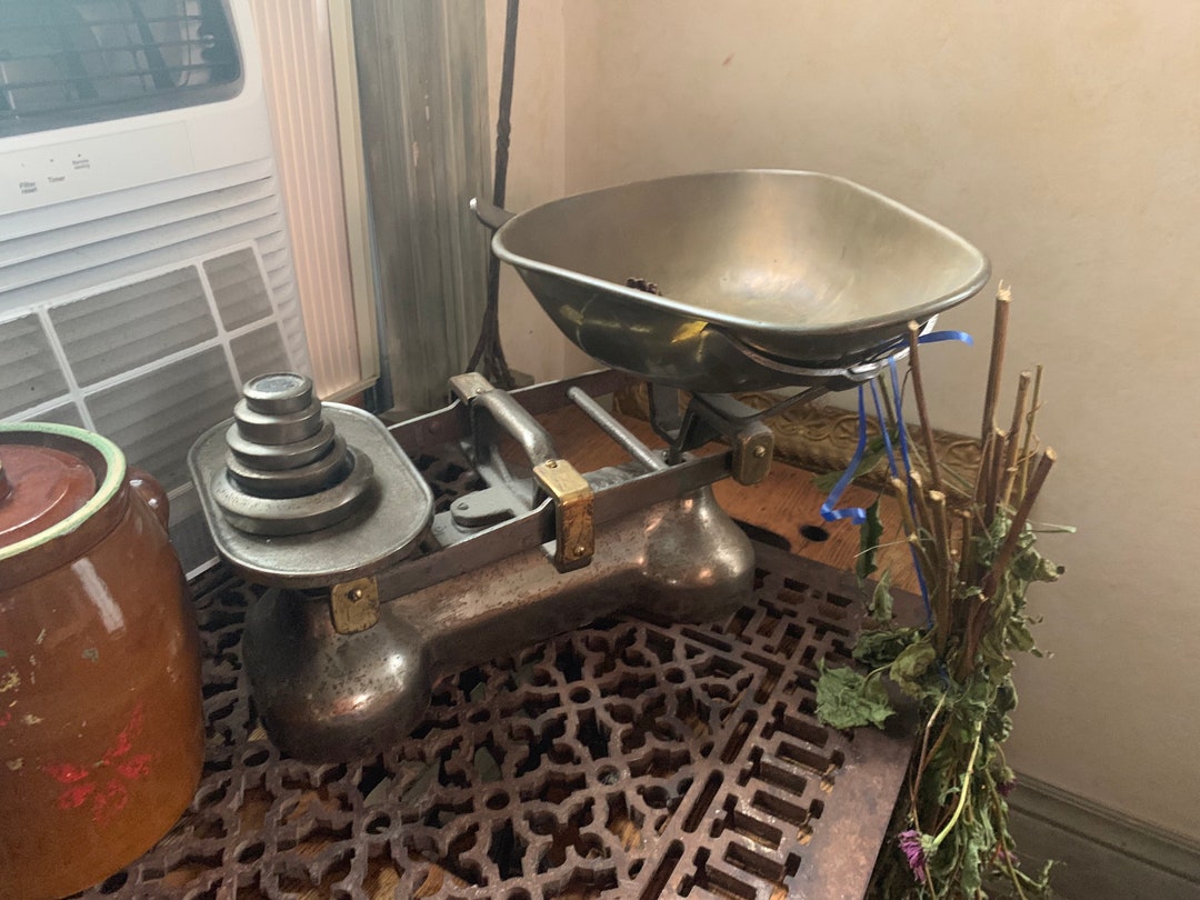 Birmingham Cast Iron and Brass Beam Scale, Weighs up to 40 LBS Capacity ...