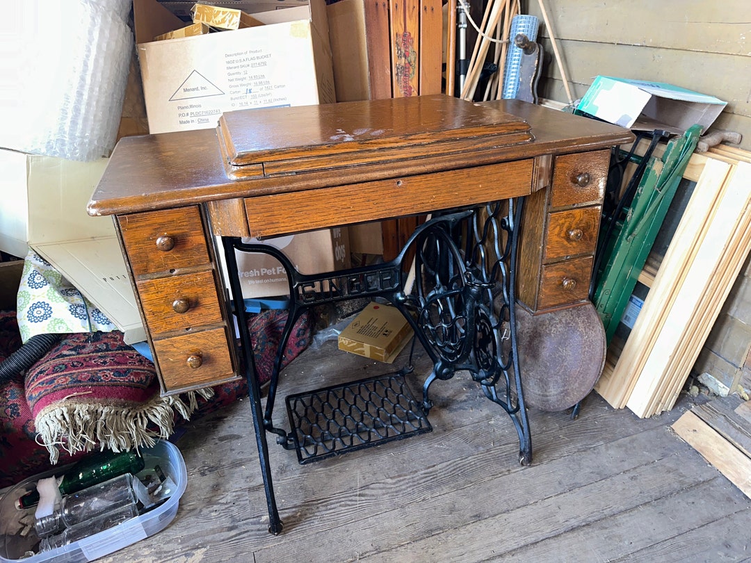 Singer Mfg Co Sewing Machine, Table and Stand, Very Solid, Great Old ...