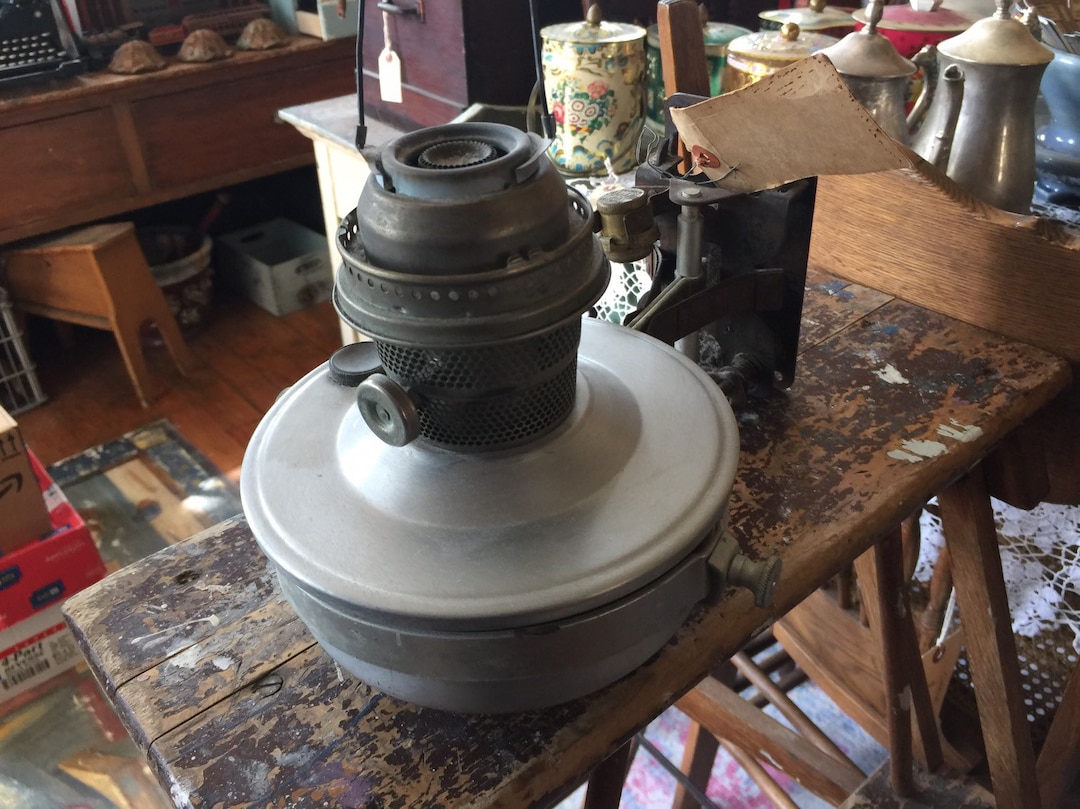 Aladdin Railroad Caboose Train Vintage Kerosene Oil Lamp W Wall Bracket ...