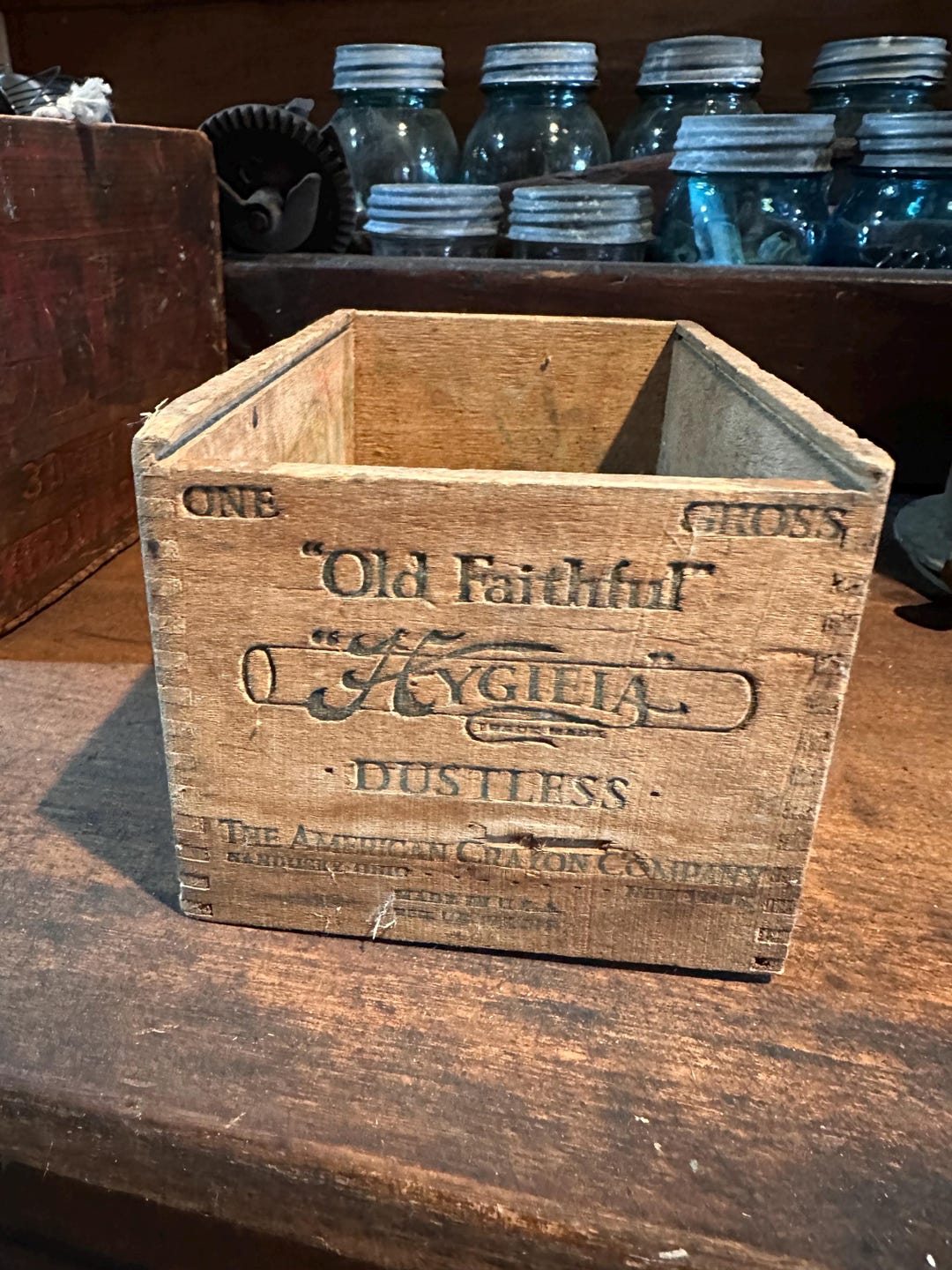 Vintage Hygieia Old Faithful Dustless Chalk Dovetail Wood Box American ...