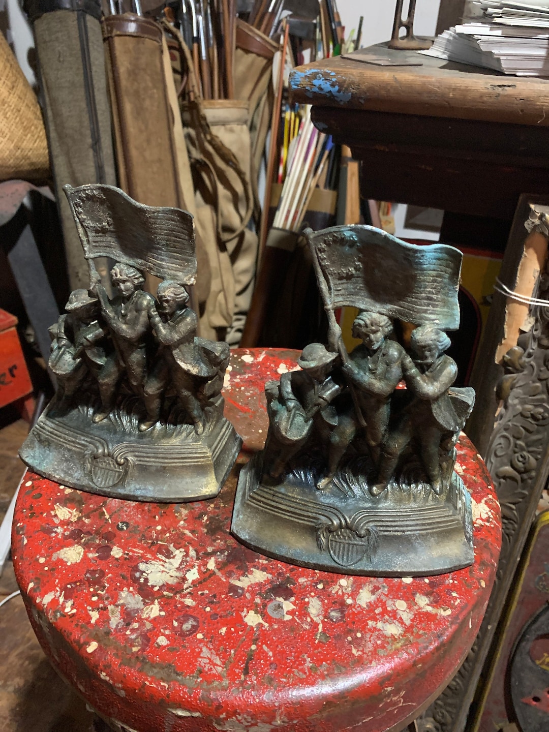 1974 Bicentennial Brass Plate SCC Bookends Figures Federal Flag (set of ...