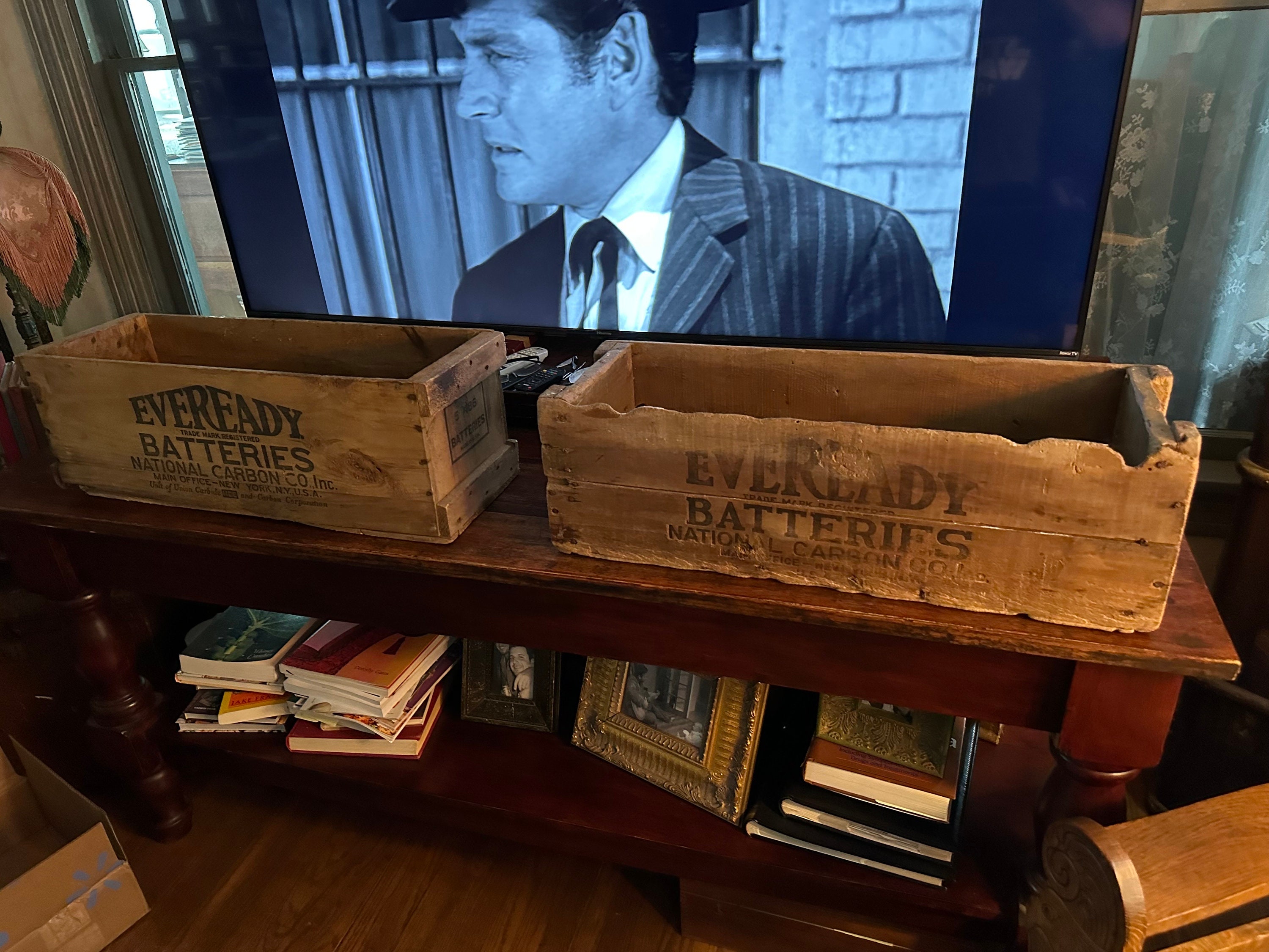 Antique Eveready Batteries Wood Crate Wooden Box National Carbon Co ...