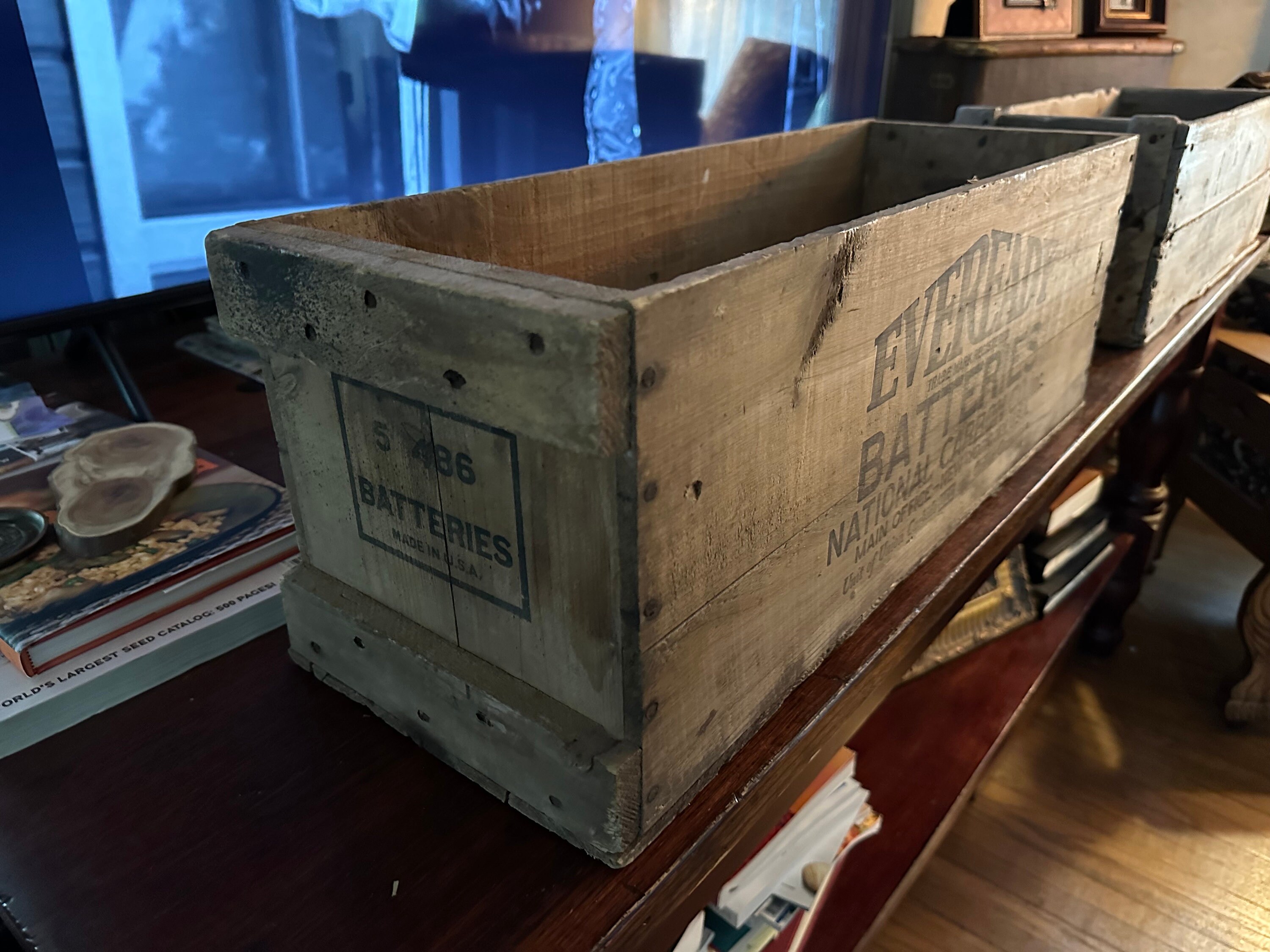 Antique Eveready Batteries Wood Crate Wooden Box National Carbon Co ...