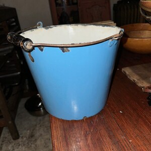 Antique Blue Porcelain Enamel Milk Pail Bucket Farm Primitive Wood ...