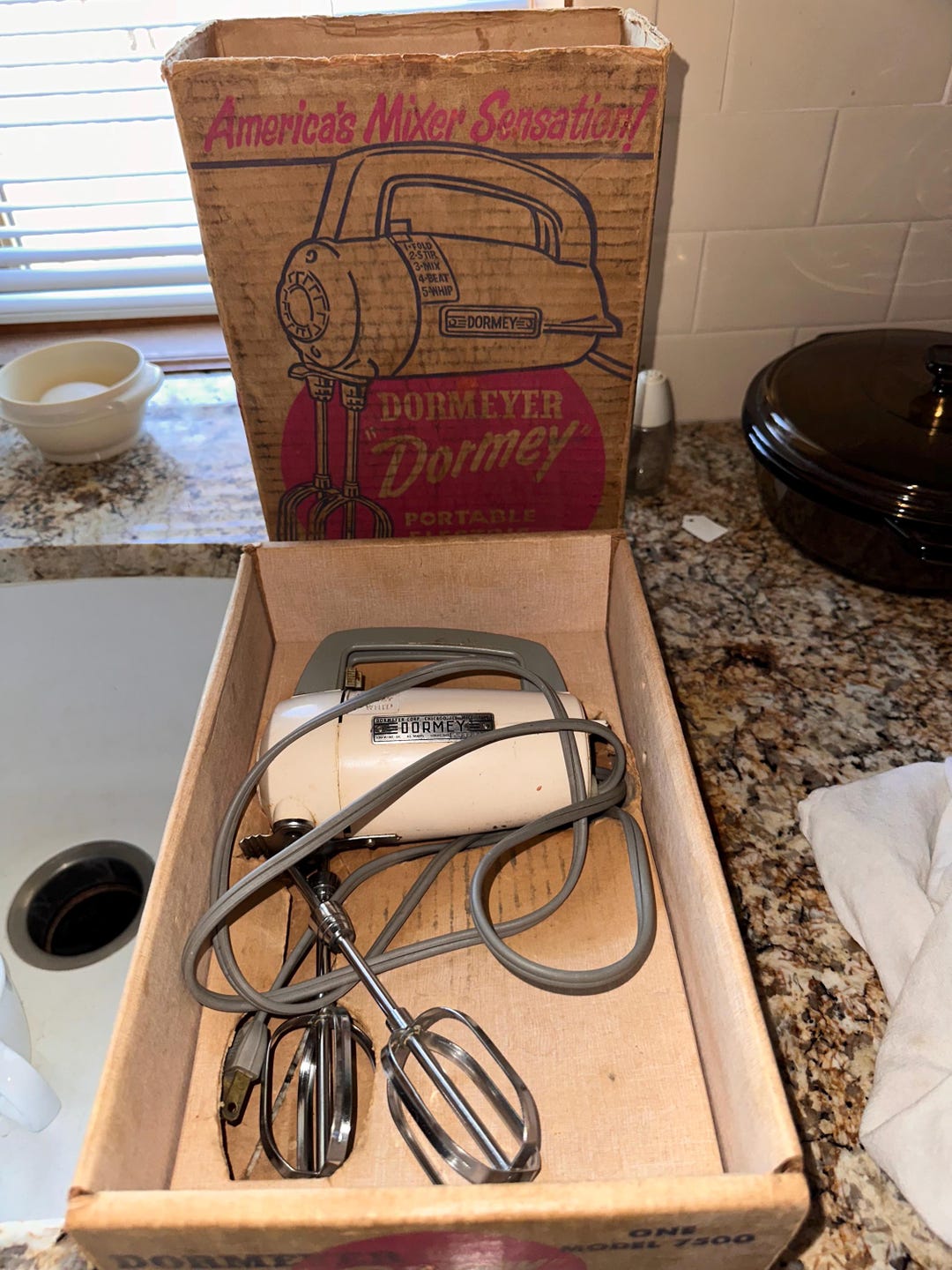 Vintage Dormeyer Dormey Hand Held Mixer Model 7500 in Original Box ...