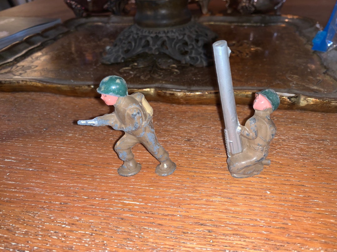 2 Antique Cast Army Men, Various Poses, Getting Hard to Find - Etsy
