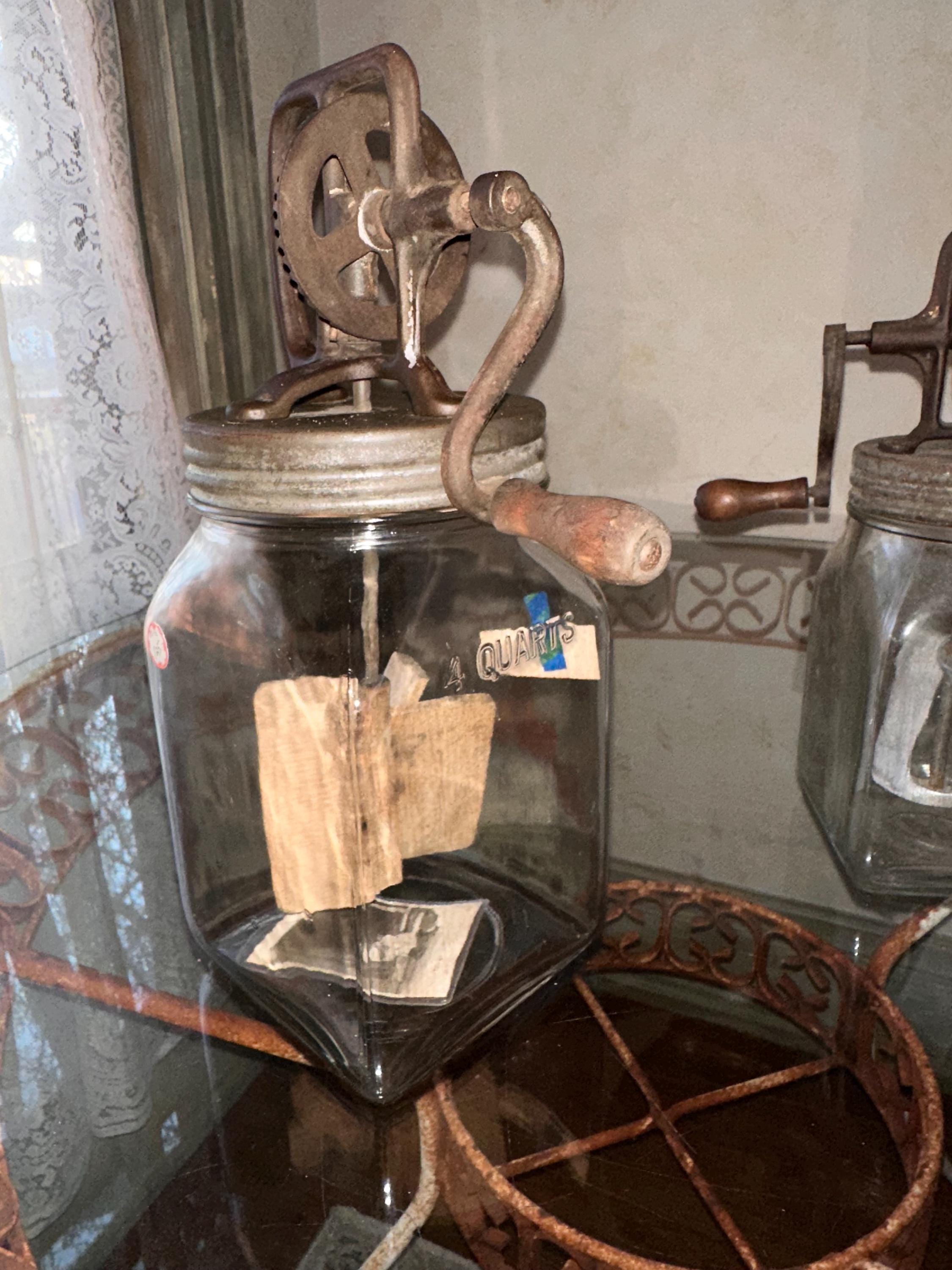 Vintage Daisy Butter Churn 4 Quart- Primitive/ Antique/ Farmhouse Style ...