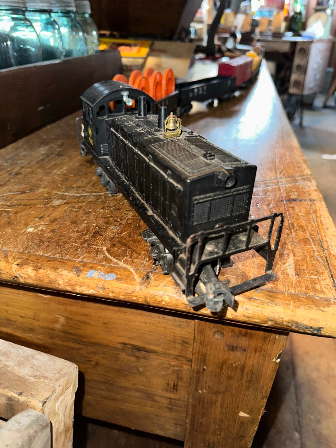 Lionel 610 Erie Powered Diesel Switcher W/ 2 Axle Magnetraction NICE ...