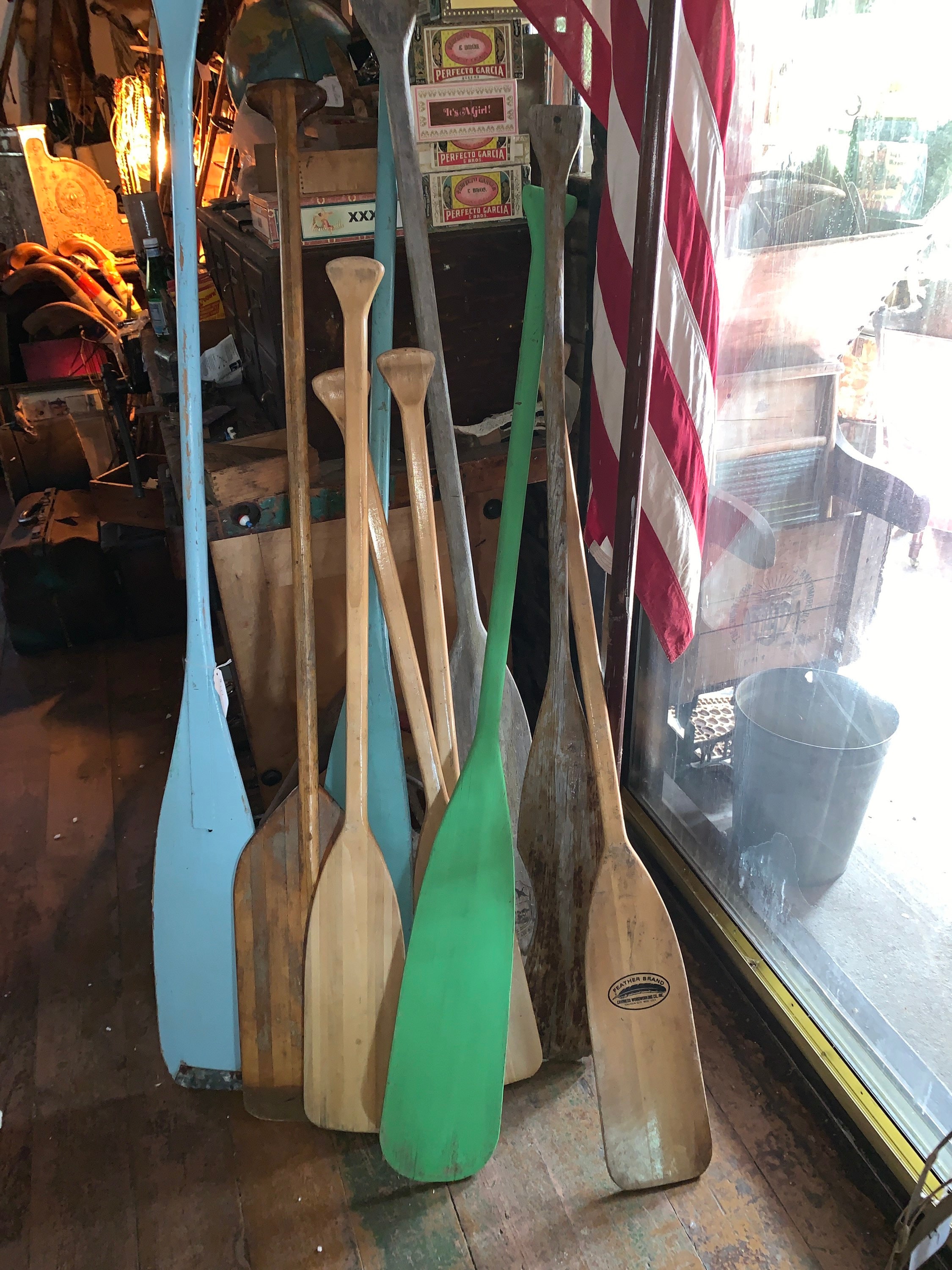 Asian Antique Oar Rowing