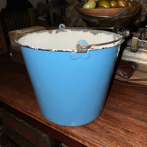 Antique Blue Porcelain Enamel Milk Pail Bucket Farm Primitive Wood ...