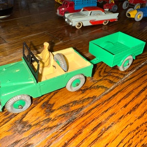 Dinky Toys No.27d/340 Land Rover and Dinky Toys No 341 Land Rover ...