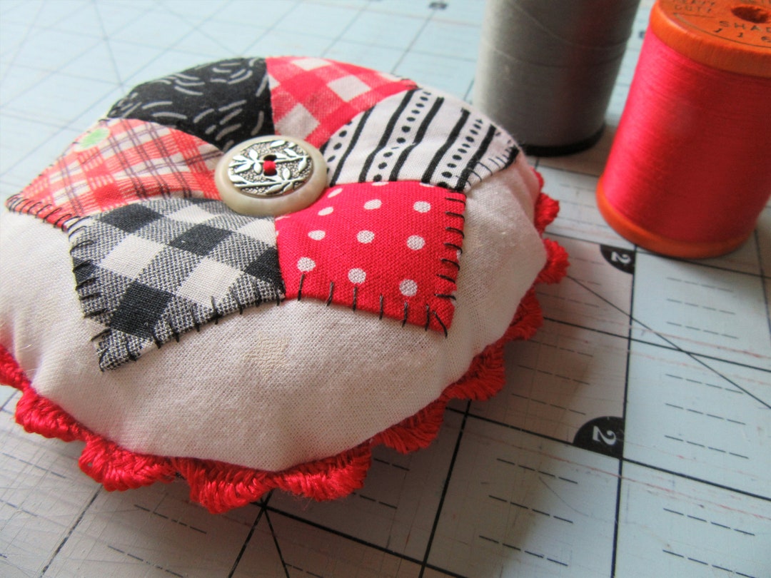 Dresden Plate Pin Cushions, 4 Round, Antique Button Embellishment, Hand ...