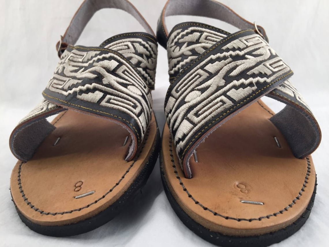 MENS EMBROIDERED HUARACHE Sandals With Tire Sole - Etsy