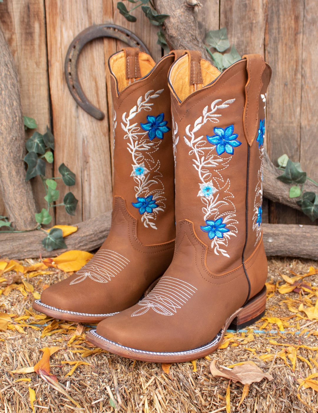 WOMENS COWGIRL Cowboy Square Toe Leather Flower Embroidered BOOTS - Etsy