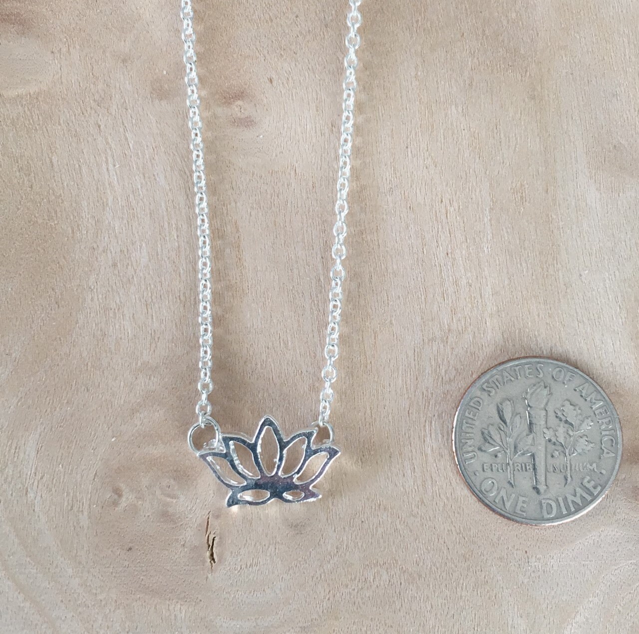 Dainty Lotus Necklace - Etsy
