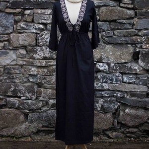 WICCA GODDESS DRESS | Folk, Pagan, Raw Dress, Ozora, Meditation Gown ...