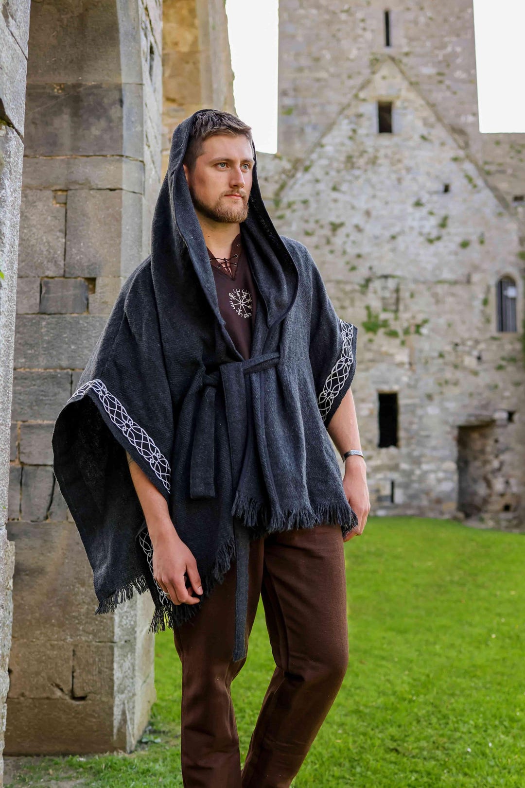 Black Wool Druid Cape: Celtic Knotwork Embroidered Cloak - Etsy