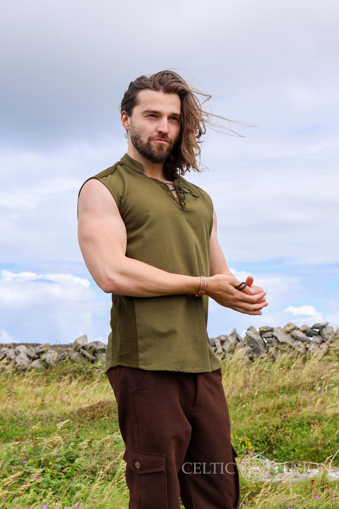 CORMAC SLEEVELESS TUNIC | Green Sleeveless Tunic, Viking Tunic, Celtic ...
