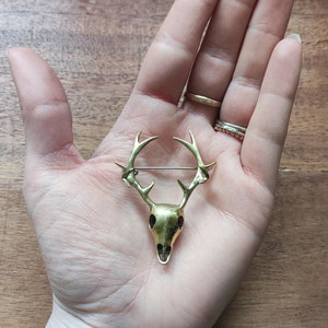 STAG SKULL PIN | Brass Pin Brooch, Stag Skull Button, Stag Skull Badge ...