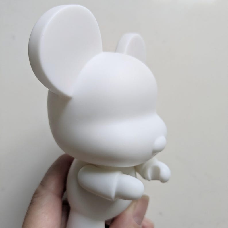 Vintage Toy2r Mini Qee: Blank White Vinyl Bear - 2000s Urban Art ...