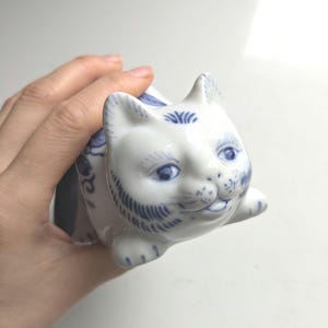 Vintage Blue and White Ceramic Cat Figurine - Delft Style Decorative ...