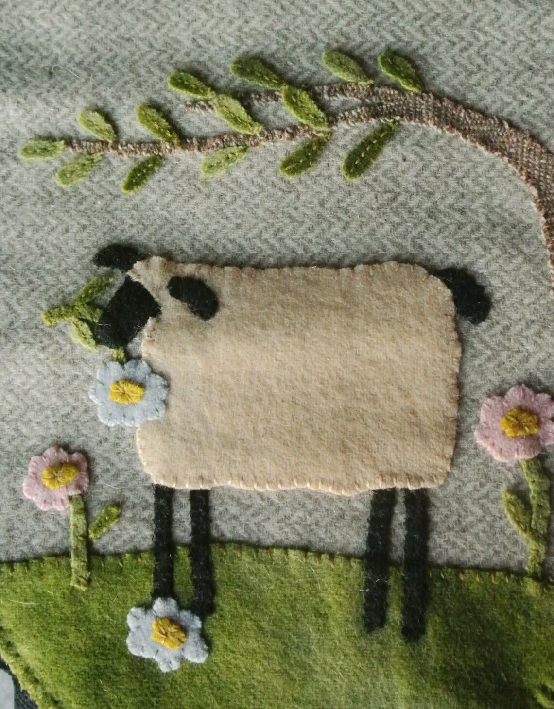 Sheep in the Meadow Table Runner - Etsy