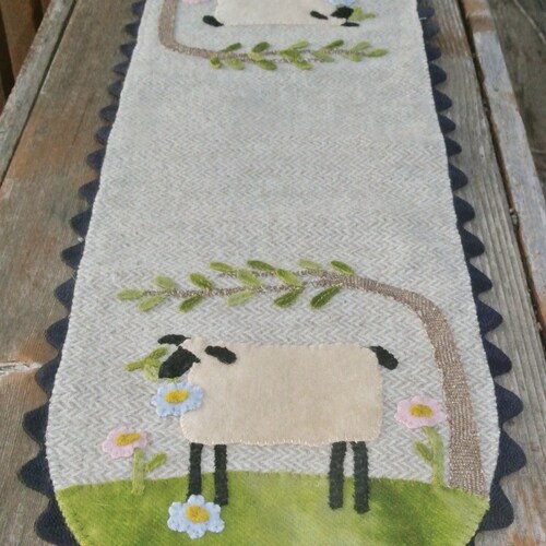 Sheep in the Meadow Table Runner - Etsy