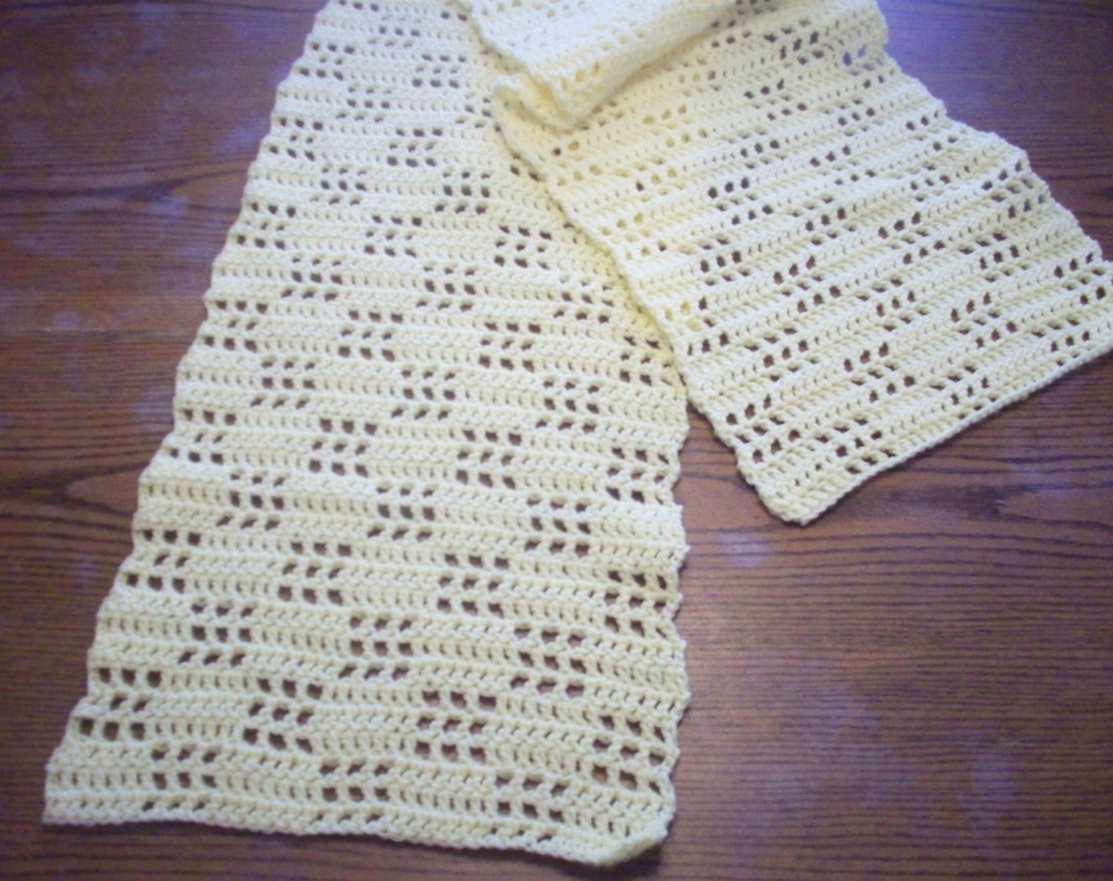 Mano crochet Checker Caja Filet Oración Chal / Envoltura / Bufanda ...