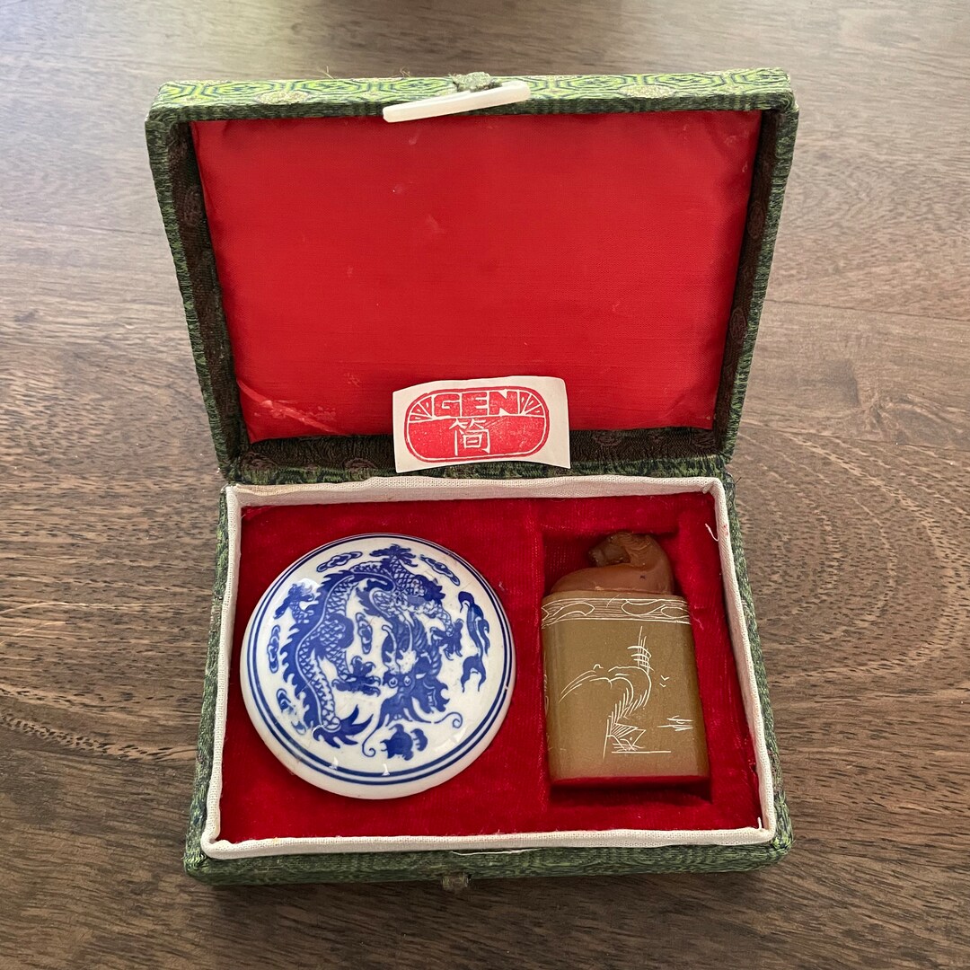 Chinese Red Ink Paste Stamp Set With Carved Shoushan Stone - Etsy