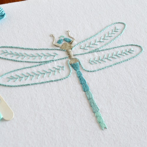 Anatomical Dragonfly Hand Embroidery Pattern a Modern - Etsy