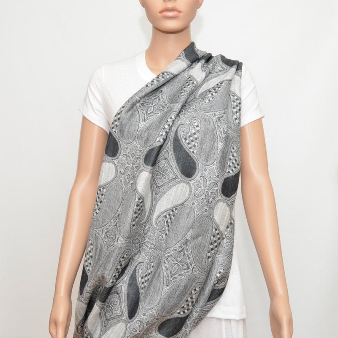 Gray Infinity Scarf/nursing Cover, Gray With Black Paisley Infinity ...