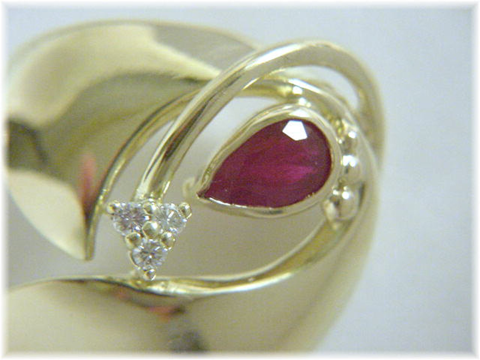 14K Gold 2 Ct Ruby Tear Drop Diamond Ribbon Pendant Gift Box - Etsy