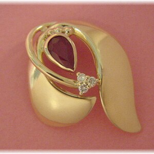 14K Gold 2 Ct Ruby Tear Drop Diamond Pendant, 14K Gold Ruby Pendant ...