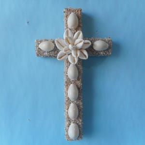 Sensational Sea Shell Wall Cross-shell Cross-beach Wall Decor-sea Shell ...